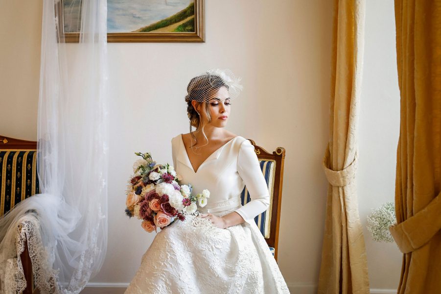 Brautportraits fotografieren in Innenräumen